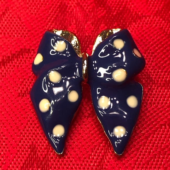 Vintage | Jewelry | Small Vintage Blue Ribbon Pin | Poshmark